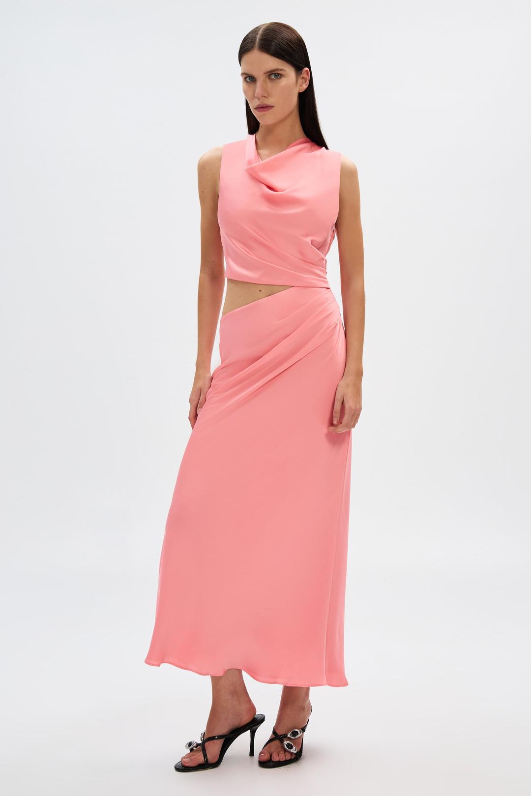 The amadeus satin dress, conch shell